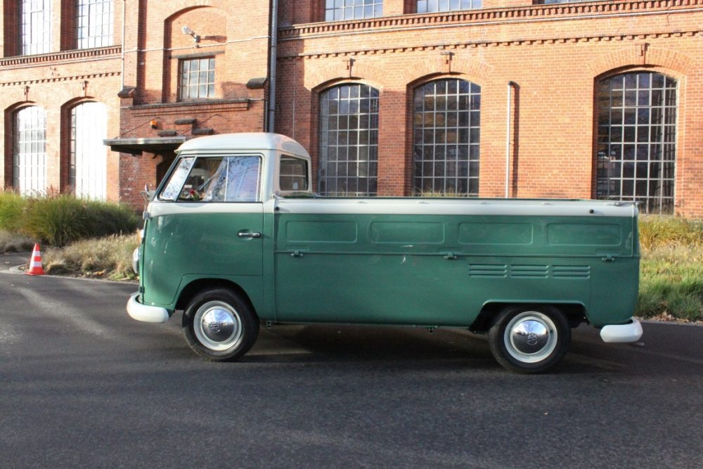 Volkswagen VW T 1 Prische « Pyritz Classics GmbH In der Klassikstadt